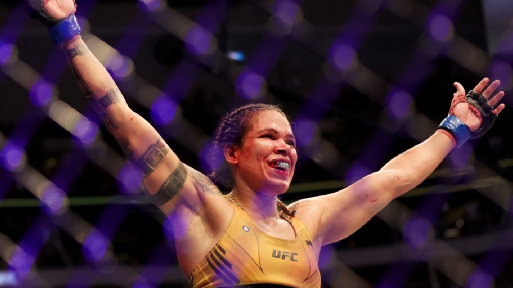 Amanda Nunes won the UFC Bantamweight title - Femi Sports