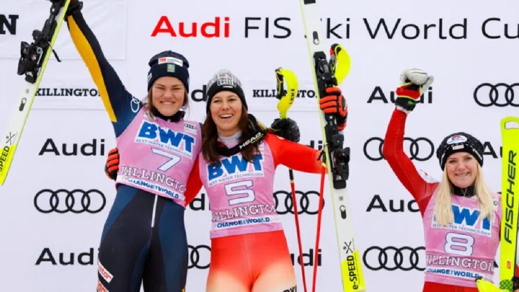 Anna Swenn-Larsson and Wendy Holdener shared victory in the women's ...
