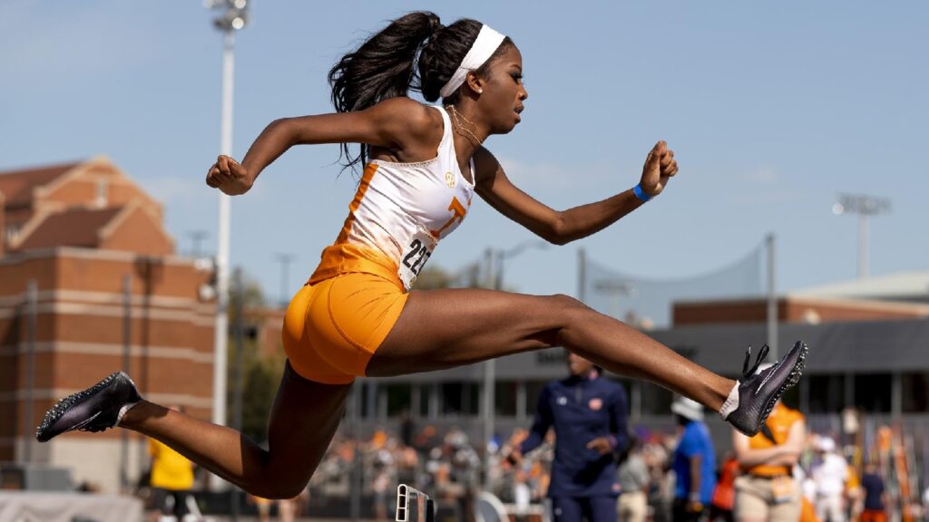 American golfer babe Paige Spiranac – Femi Sports