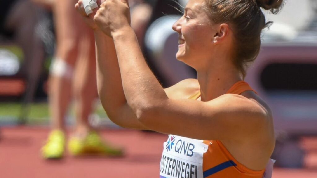 Emma Oosterwegel was awarded the 2023 World Athletics Combined Events ...