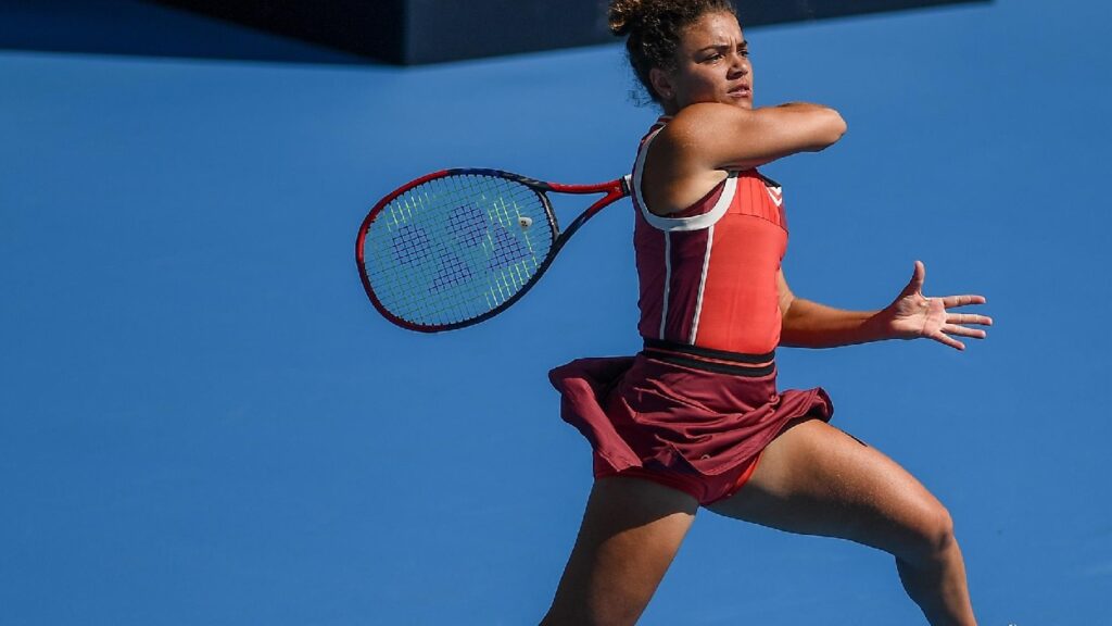 Jasmine Paolini advanced to the Round of 16 of the WTA 1000 China Open ...