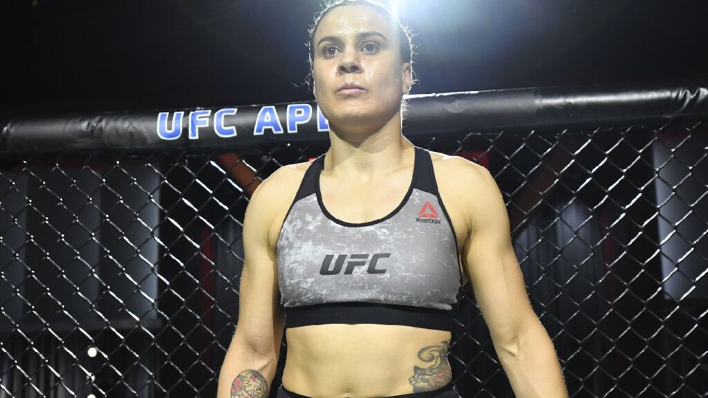 Brazilian volleyball babe Nyeme Costa – Femi Sports