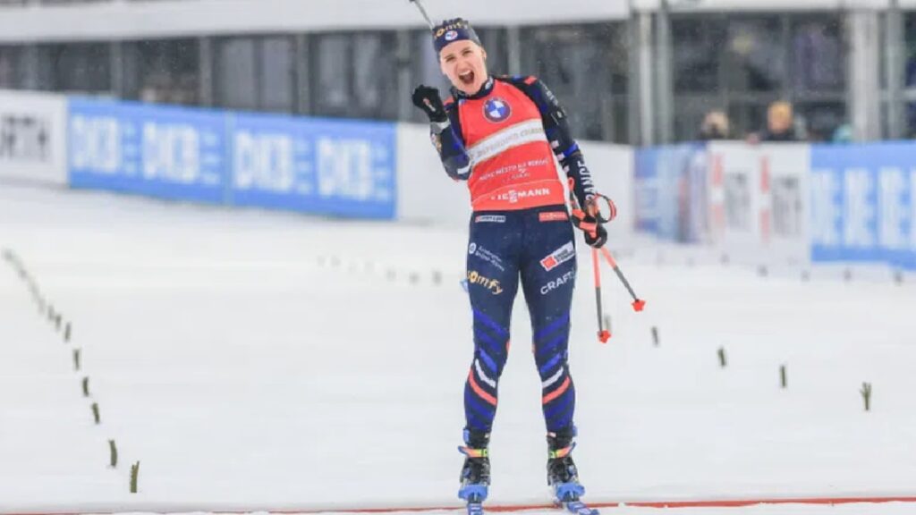 Julia Simon won her second 10km pursuit Biathlon World Championships ...