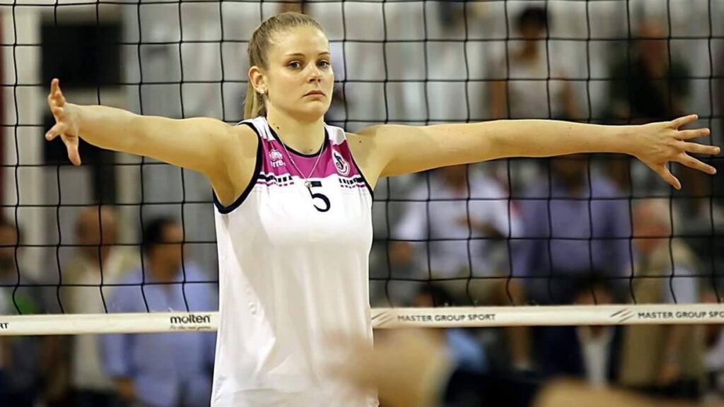 Argentine volleyball babe Lucia Fresco - Femi Sports