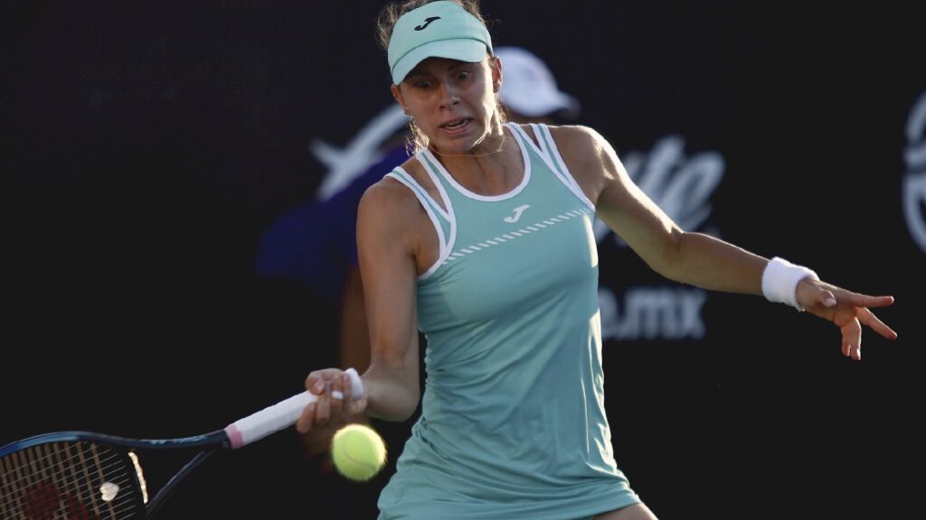 Top-seeded Magda Linette is out of the WTA 250 ATX Open - Femi Sports