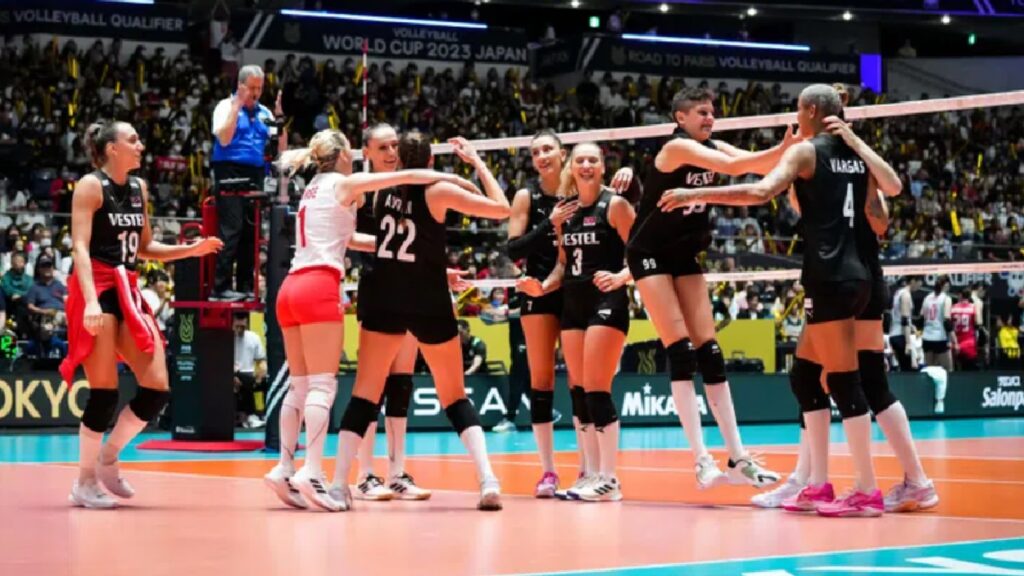 Turkey's women's volleyball team qualified for the Paris 2024 Olympics ...