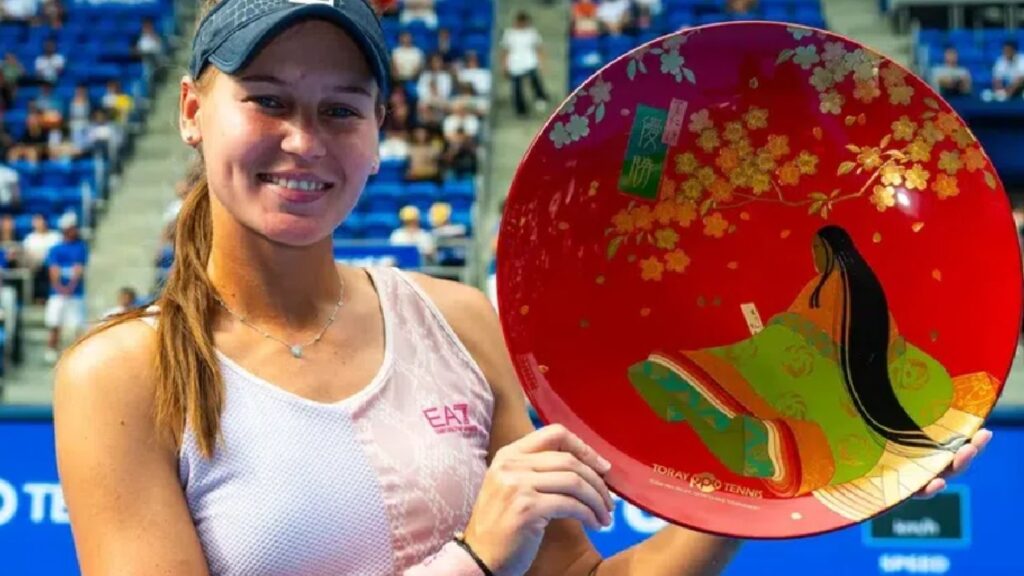 Veronika Kudermetova won the WTA 500 Toray Pan Pacific Open Tennis title - Femi Sports