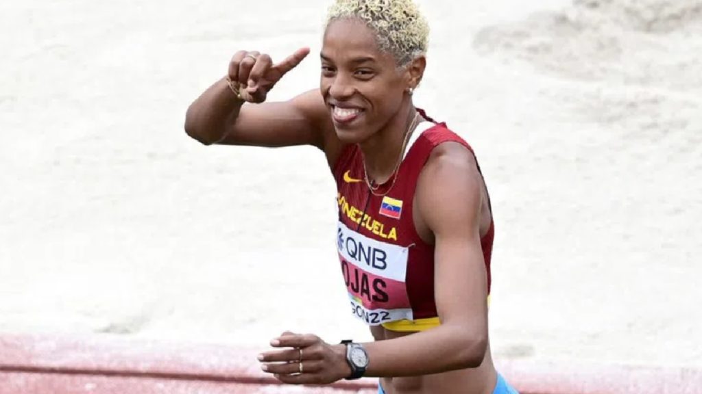 Yulimar Rojas had no trouble winning the triple jump gold in Lausanne ...